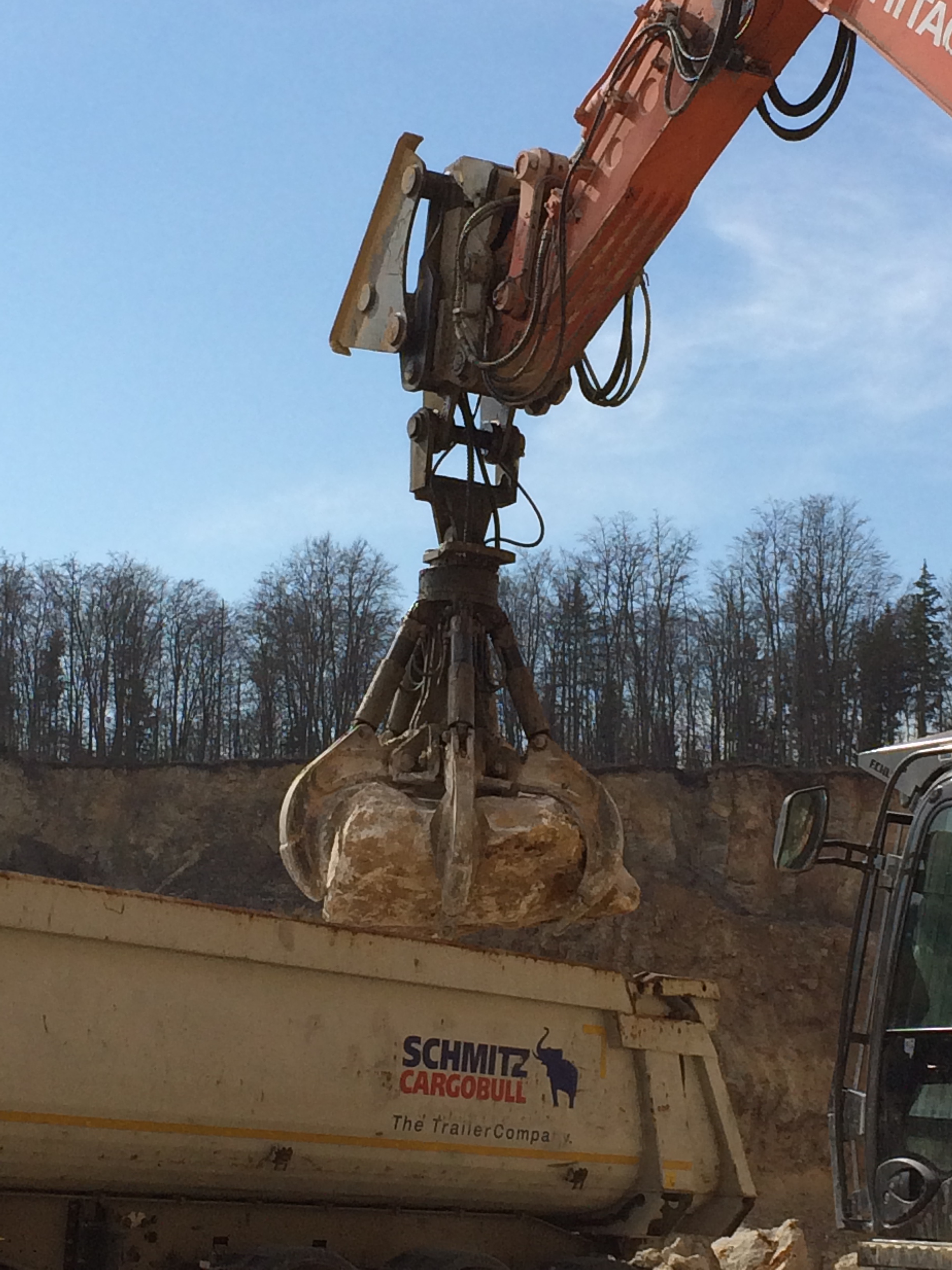 HGT Hydraulikgreifer-Technologie GmbH // Orange peel loading grabs MT